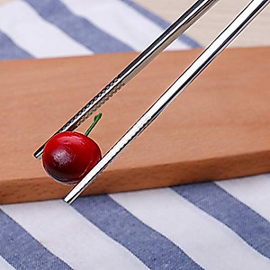 LIUNA Reusable Metal Chopsticks 304 Stainless Steel Chopsticks 9 Inch Mirror Polish Square Chop stick 5 Pairs Gift Set