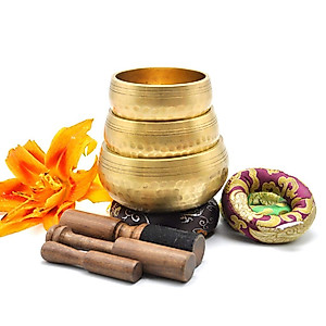 Singing Bowl Nepal- Hand Beaten singing bowl set of 3- 3 Hand made singing bowl set-Singing bowl for Meditation and Healing-Chakra Healing singing bowl set