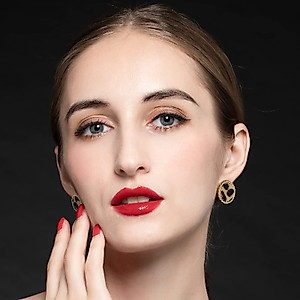 VOYOMI Leopard Stud Earrings for Women - Statement Geometric Tiny Circle/Square Hoop Earrings,Drop Dangle Earrings Fashion Jewelry for Girls, Great as Gifts（Circle）