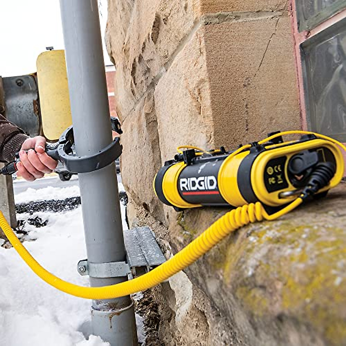 RIDGID 21898 SeekTech ST-305 Line Transmitter, Line Tracer and Underground Line Locator,Yellow,Small