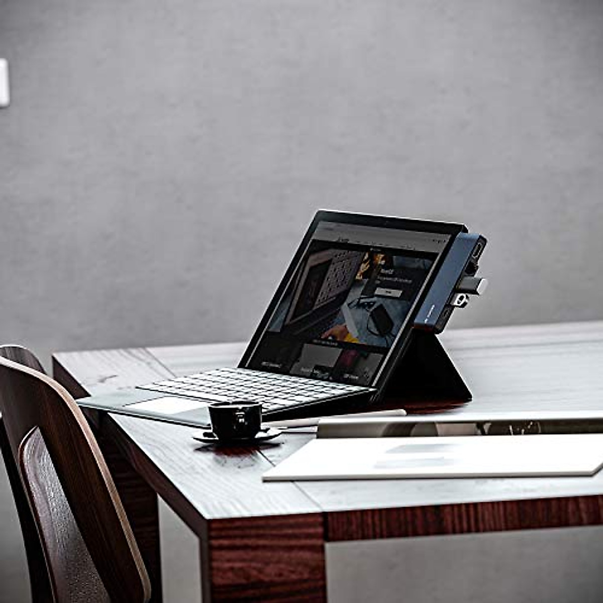 Juiced Systems ZipHUB | Surface Pro 7 Multiport Adapter | USB 3.0 | Ethernet | SD Memory | USB-C Data (ZipHUB)