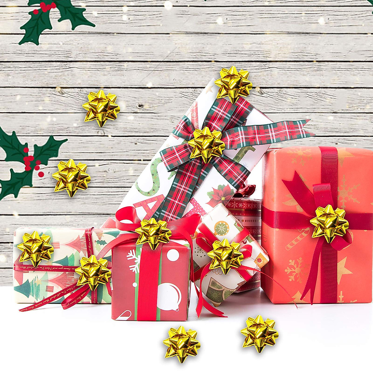 Iceyyyy 100Pcs Mini Christmas Bows - 1Inch Metallic Star Mini Gift Bow Mini Christmas Valentine's Day Self Adhesive Bows for Gifts Wrapping Holiday Presents (Gold)