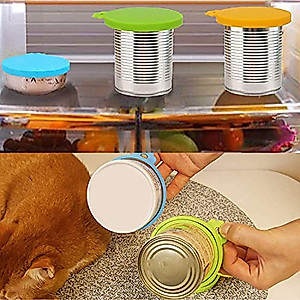 Muluo 5 Pieces Food Can Lids, 3 Pcs Pet Can Covers, 2 Food Spoon Fits All Standard Size Dog and Cat Can Tops