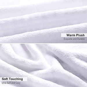 MEIKKO Cute Christmas Gingerbread Throw Blanket Soft Warm Candy Cane Lightweight Flannel Plush Fuzzy Blankets Gift for Women Kids Boys Teens 50X60 in