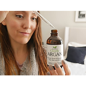 Isabella's Clearly MAMA Gift Set for Mom, New Mom Gift Set, After Birth Self Care, Natural Skin Care Box, Gift Idea for Baby Shower, Pregnancy, Birthday, Mother's Day