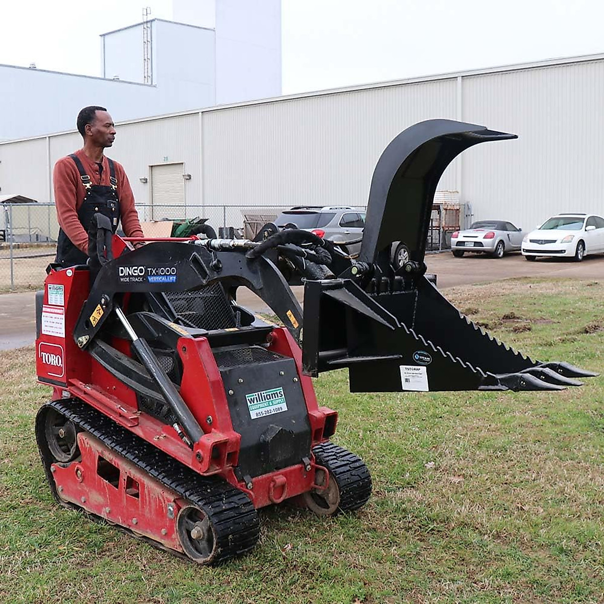 Titan Attachments Mini Skid Steer Stump Bucket Grapple, Quick Tach Mounting Style, Ideal for Tree Stumps, Roots, Buried Rock, Single 3,000 PSI Cylinder