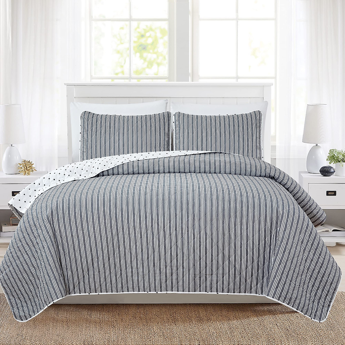 Market & Place 3 Piece Reversible Quilt Set with Shams | All-Season Soft & Lightweight Bedspread with Modern Striped Pattern | Nora Collection (Full/Queen, White/Grey)