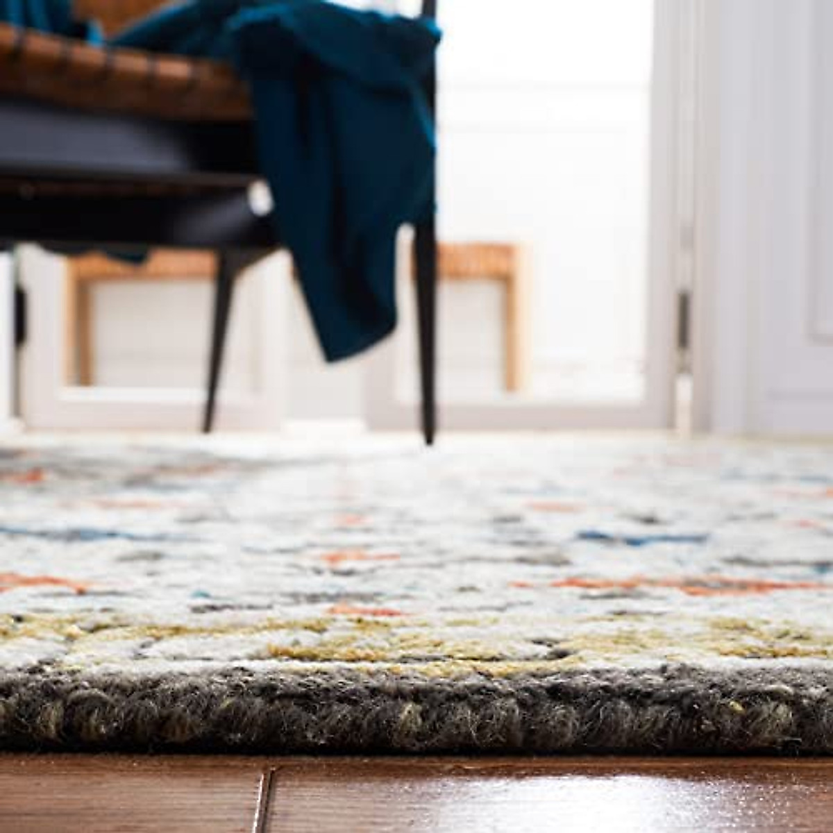 Safavieh Aspen Collection 9' x 12' Blue/Taupe APN294M Handmade Boho Wool & Viscose Area Rug