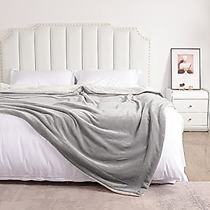 Stellhome Sherpa Fleece Throw Blanket, Fluffy Warm Super Soft Reversible Soild Plush Blanket for Bed, Sofa and Couch, 60 x 80 inches, Light Grey