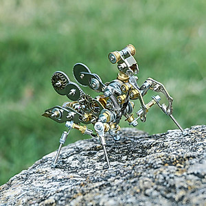 XSHION 3D Metal Puzzle Insect Model Kit, DIY Assembly Jigsaw Mantis Puzzle Model Building Kit for Adults Kids Mechanical Model Educational Toy Brain Teaser Desk Ornaments Collectible Toys