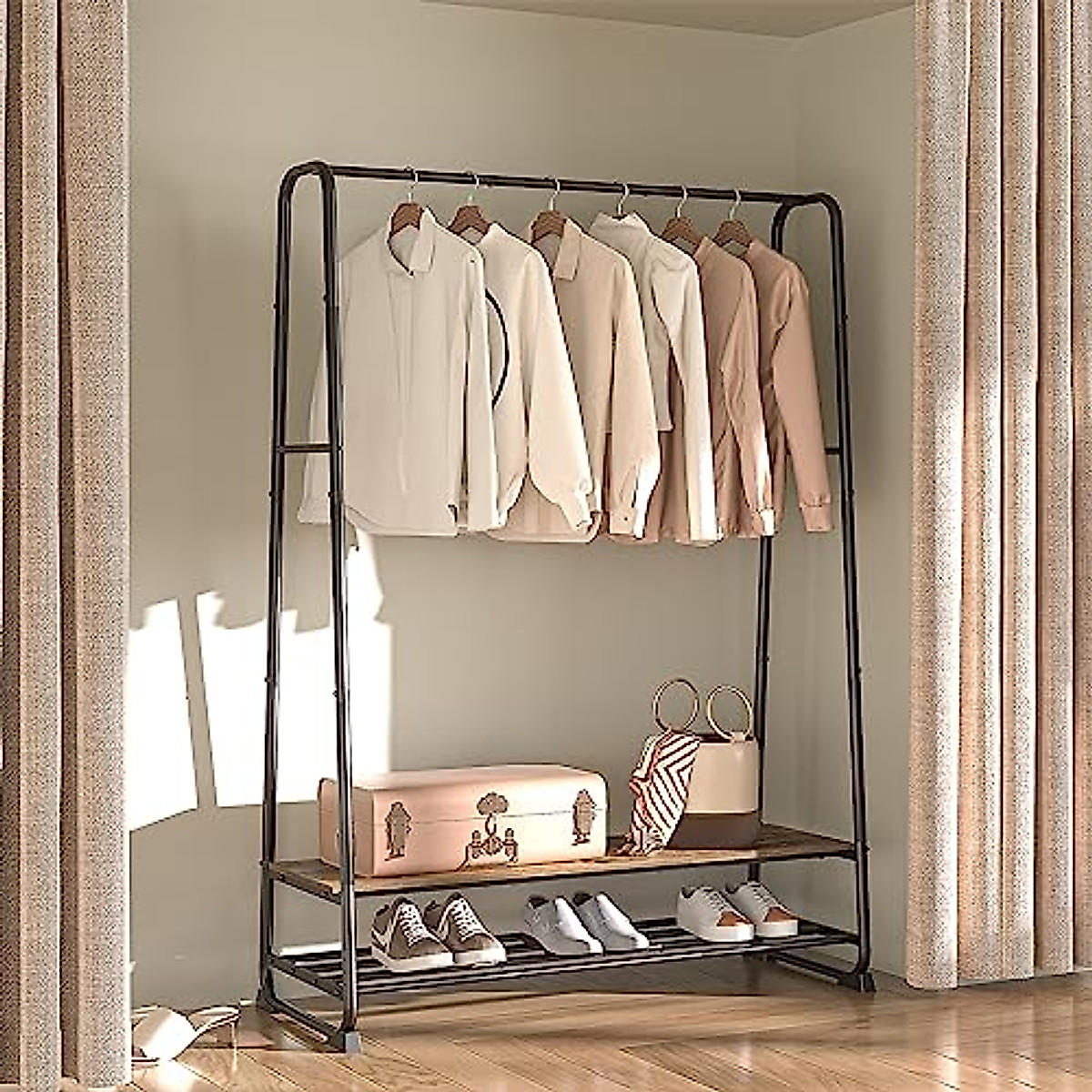YATINEY Clothes Rack, Garment Rack for Hanging Clothes, Industrial Clothing Rack with 2 Shelves, 6 S Hooks, Metal Frame, for Bedrooms, Entrances, Rustic Brown and Black GR45BR