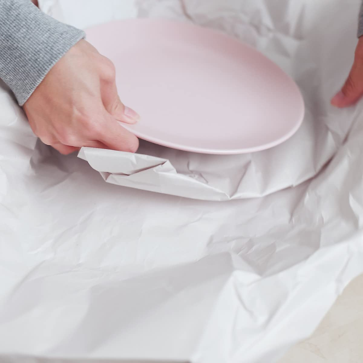 Uboxes Newsprint Packing Paper, 25 lbs, Approx 500 Sheets, NEWSPRINTW25