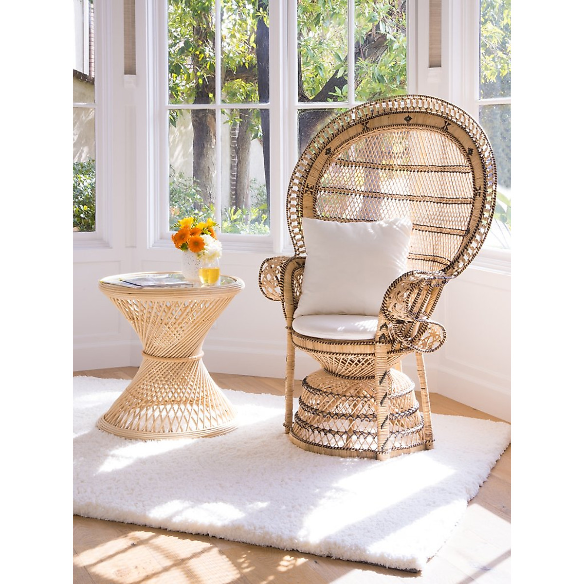 KOUBOO Grand Pecock Retro Peacock Chair in Rattan with Seat Cushion, Natural Color, Large