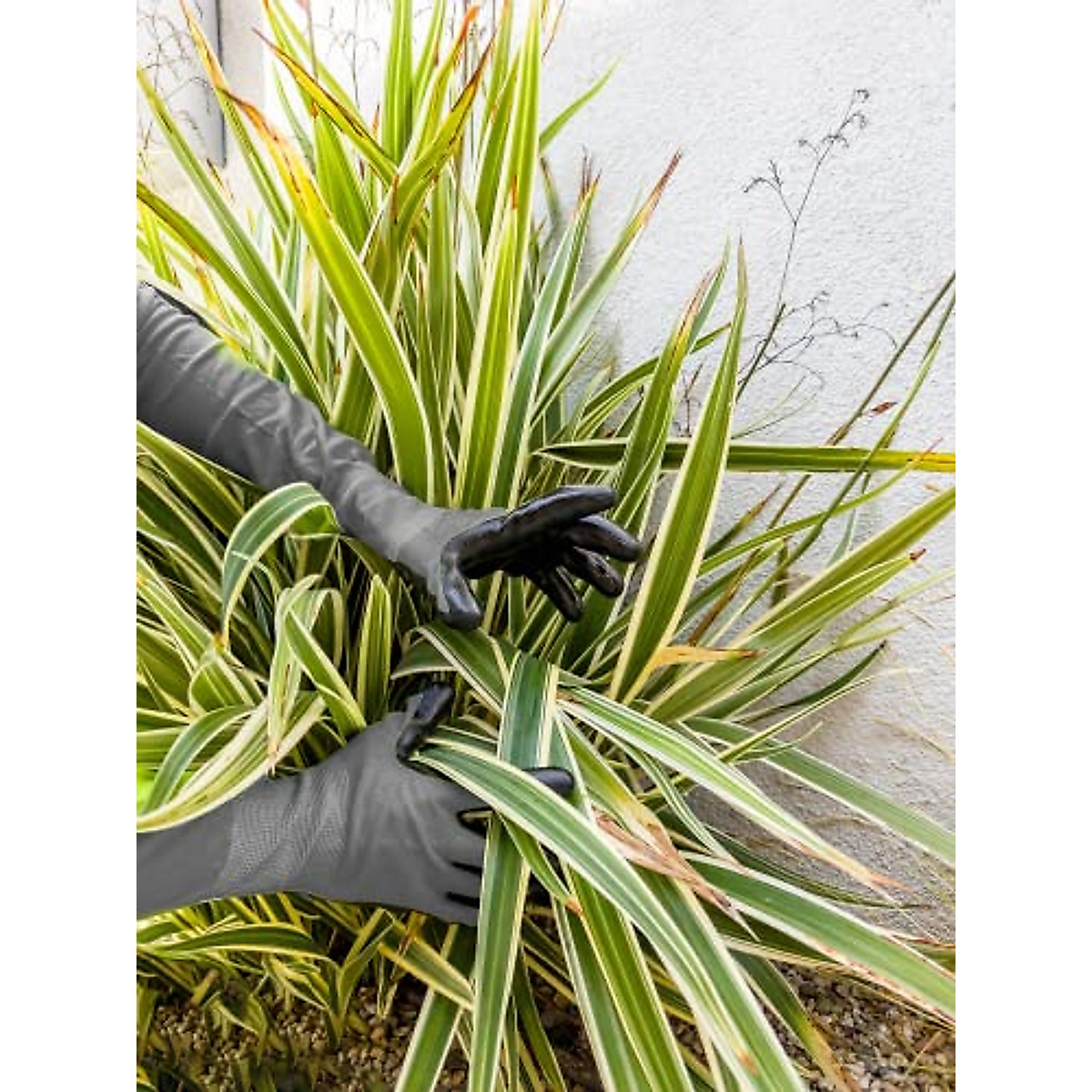 CHARGUY Long Sleeve Gardening Gloves, No-Slip Grip, Strong, Durable Garden Work Glove Protective, Flexible Sleeves, Extended Cuff, Women/Men, 1 Pair