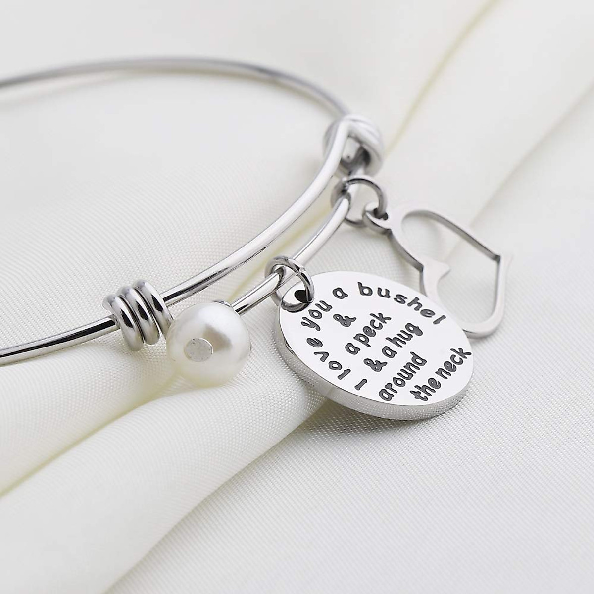I Love You a Bushel and a Peck Mom Bracelet Grandmother Bracelet Mother's Day Jewelry (Bracelet S)