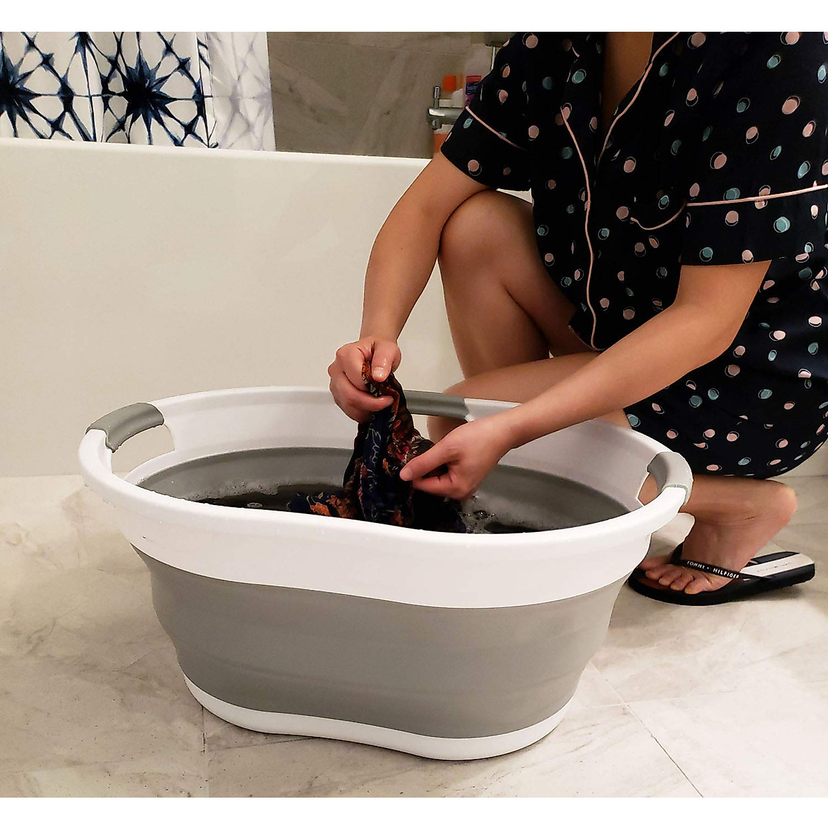 SAMMART 28L (7.4 gallon) Collapsible Plastic Laundry Basket-Oval Tub/Basket - Portable Washing Tub-Space Saving Laundry Hamper, Water capacity: 22L (5.8 gallon) (1, Grey)