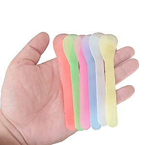 HNXAZG 60 Pcs Cosmetic Spatula Makeup Face Plastic Spoon for Facial Skin Care Spoon Spatulas, 5 Inch Multicolor