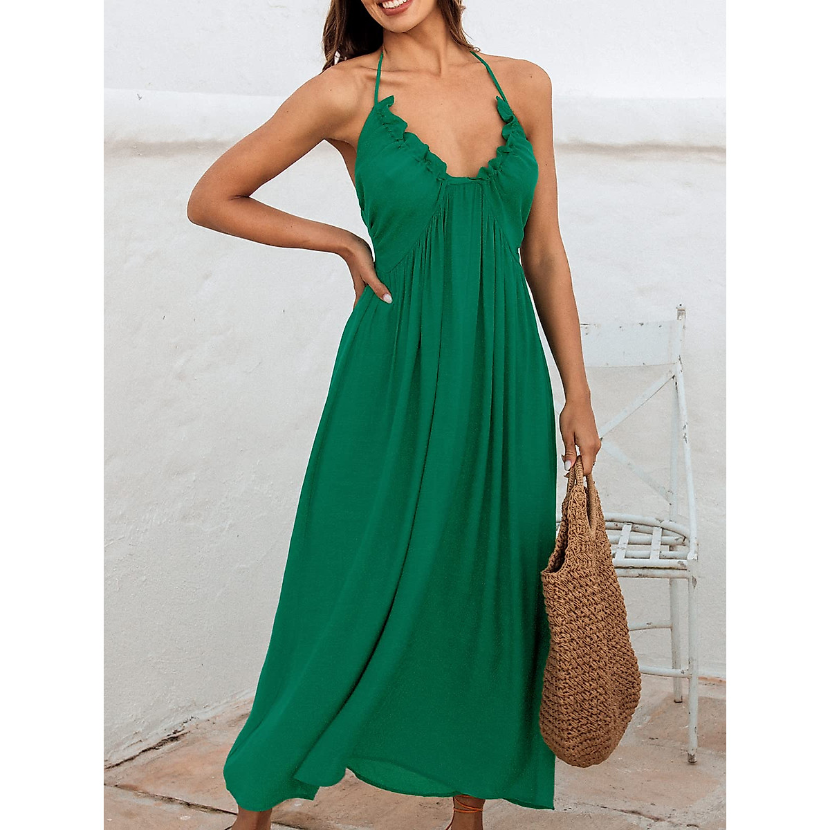 CUPSHE Women's Backless Beach Dress Halter Neck Ruffle Plunge V Neck Sleeveless Maxi Sundress Summer Dresses, Green M