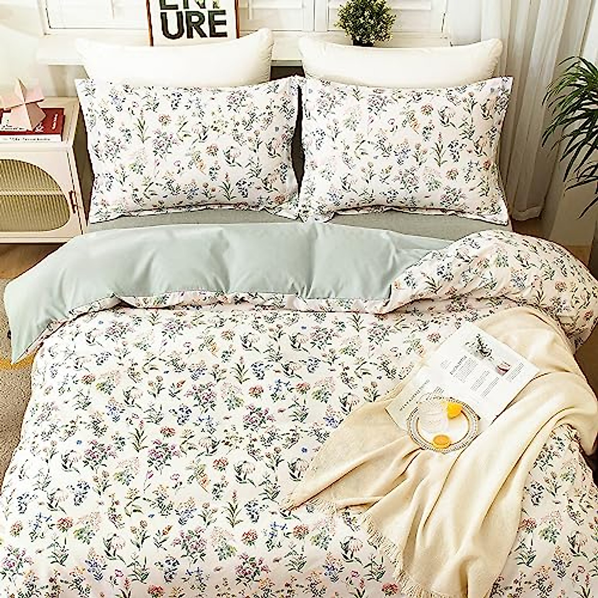 McVernon's Floral Duvet Cover Queen Size 3 Pieces, Flower Queen Duvet Cover with 2 Pillow Shams, Soft Bedding Set for All Season, Breathable, Zipper Closure, Queen(90''x90'')
