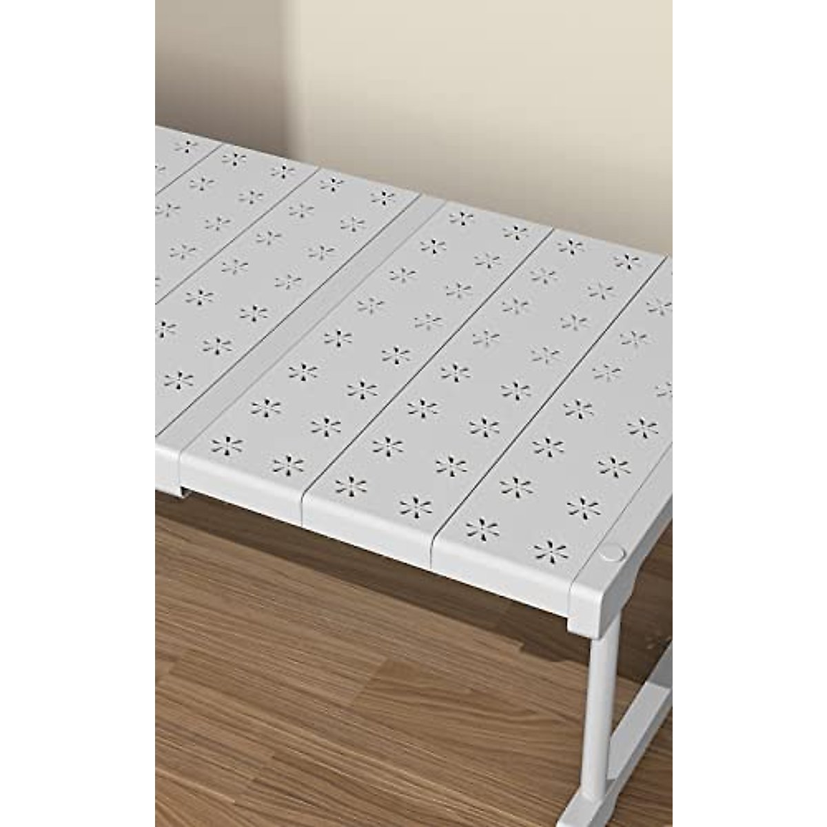Closet Shelf, Expandable Shelf, Expandable Closet Shelf Storage Rack，Adjustable Locker Shelf for Closet/Camper (18.5-26.77in)