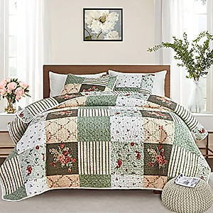 Patchwork Quilt Set Full/Queen Size, 3 Pieces Green Floral Plaid Summer Bedspread Coverlet Set, Soft Microfiber Reversible Lightweight Bed Cover for All Season (90" x 90", 1 Quilt+ 2 Pillow Shams)