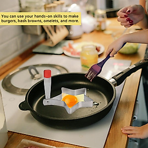 2PCS Cute Egg Rings, Pancake Mold Star Egg Rings Molds for Cooking Egg Shaper Mold Egg Molds for Griddle Egg Ring Mold Stainless Steel Egg Molds Egg Form for Breakfast