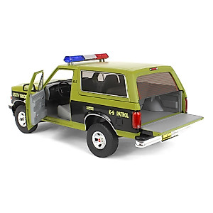 Toy Cars 1996 Bronco Maryland State Police State Trooper Bloodhound Search Team - K-9 Patrol Artisan Collection 1/18 Diecast Model Car by Greenlight 19113