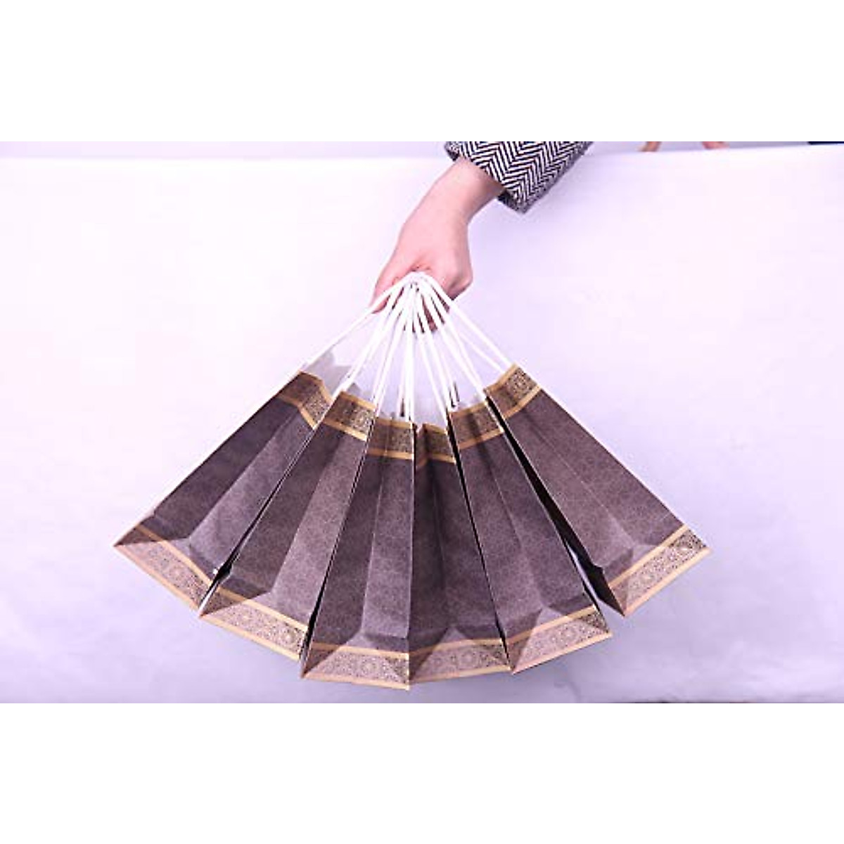 KEPATO 12 PCS Eid Mubarak Paper Gift Bags Ramadan Medium Treat Box for Eid party,Muslim Party,Eid Decoration, Eid Gift Wrapping