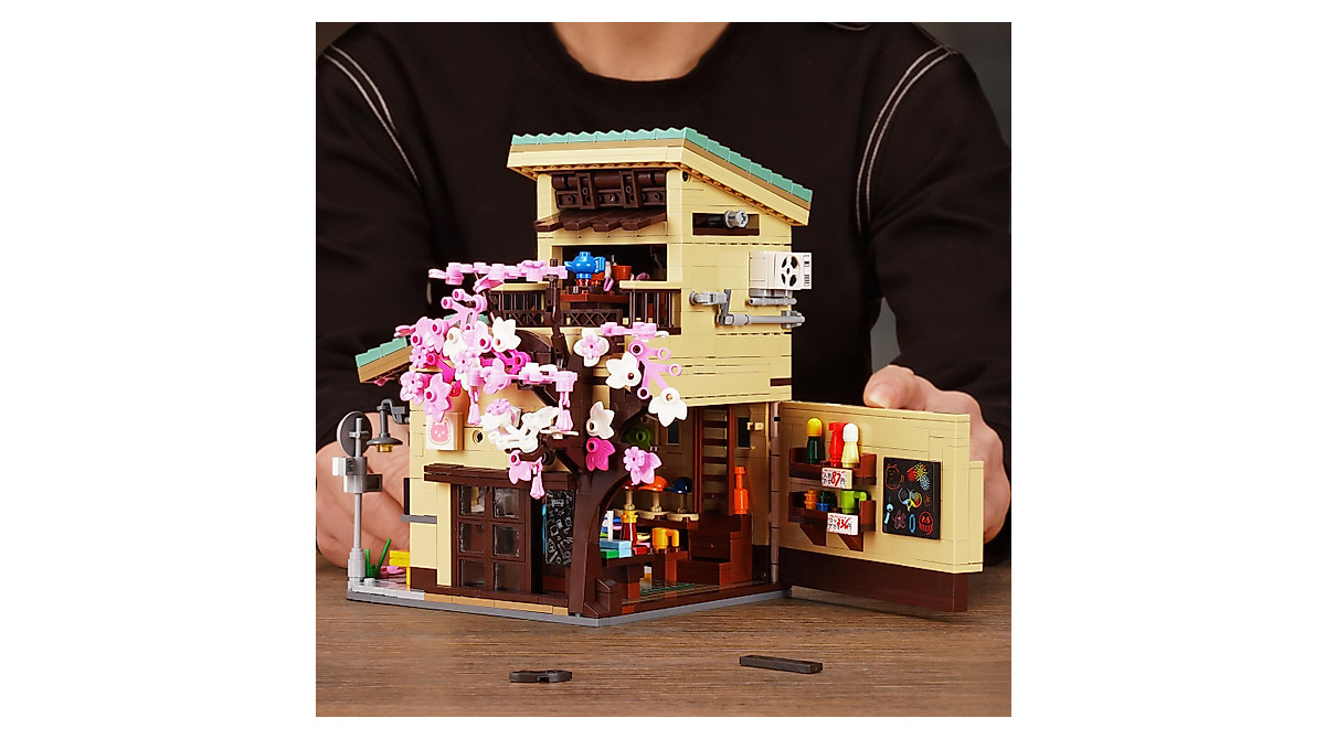 MISINI Japanese Street View Building Blocks Set - 921 Pieces