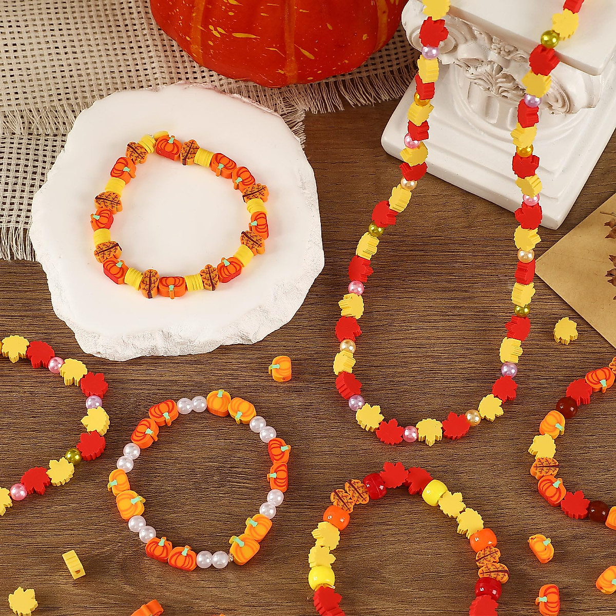 SEPGLITTER Fall Polymer Clay Beads, 300pcs Thanksgiving Fall Leaf Pumpkin Clay Beads for Jewelry Making Autumn DIY Bracelet Necklace Accessories Craft Party Supplies
