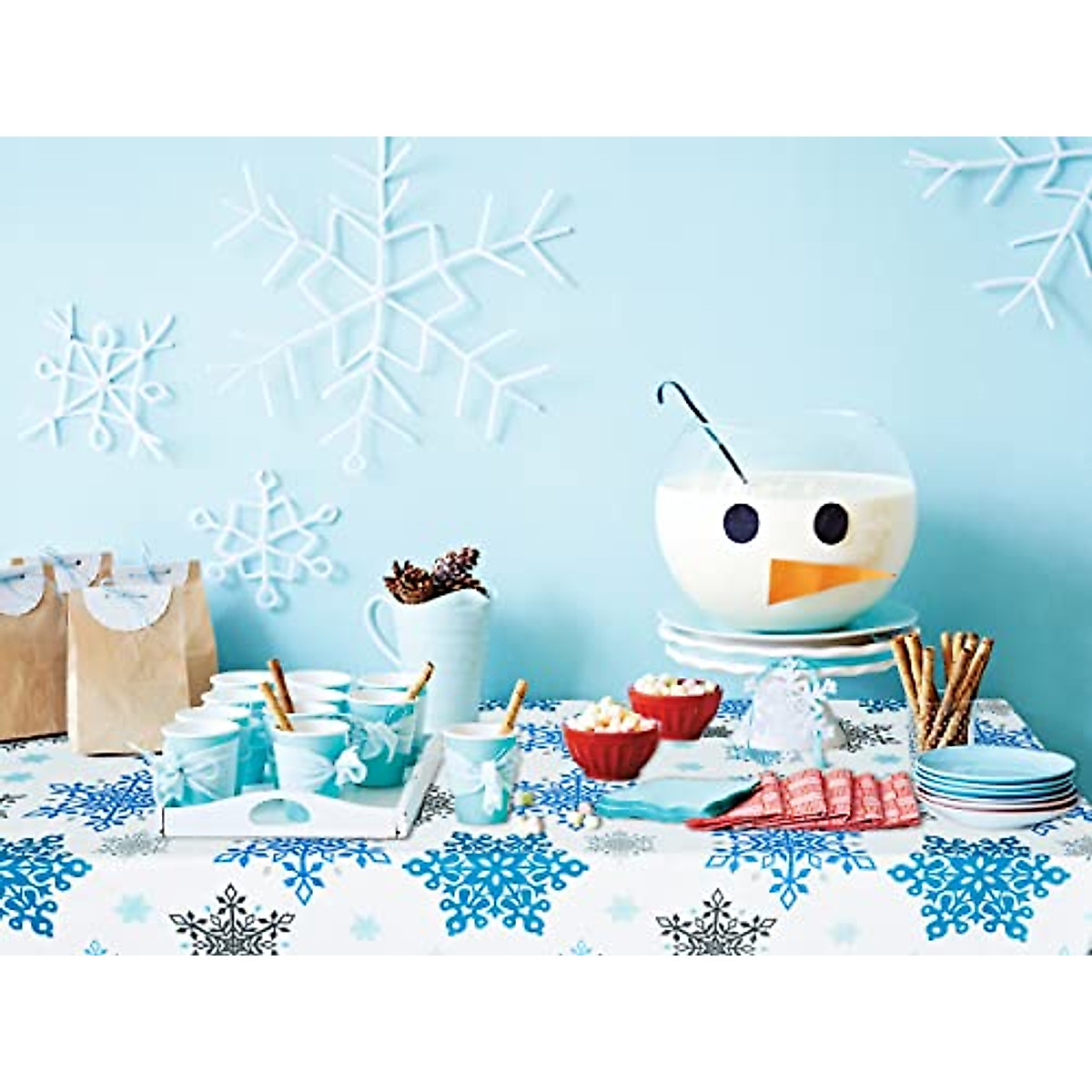 3Pcs Christmas Snowflake Tablecloth Table Cover Snowflakes Winter Plastic Tablecloth Winter Wonderland Decorations Scandinavian Snowflakes Table Cover for Christmas, Frozen Theme Party Supplies