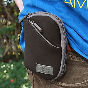 USA GEAR Mobile Hotspot Device Travel Case - Portable WiFi Hotspot for Travel Carrying Case w/Durable Neoprene, Belt Loop - Compatible with NETGEAR Nightawk M6, SIMO Solis Lite, GlocalMe U3, and More