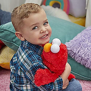 Sesame Street Love to Hug Elmo Talking, Singing, Hugging 14-inch Plush Toy for Toddlers, Kids 18 Months and Up