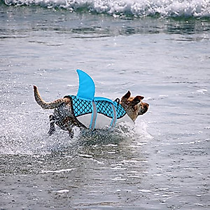 ASENKU Dog Life Jackets, Ripstop Dog Life Vest with Reflective Strip,Dog Shark Life Jackets Dog Lifesavers Swimsuits for Swimming Boating, Blue Shark S