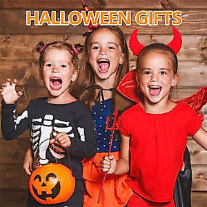 GSHLGAO Plastic Pumpkin Bucket, Pumpkin Candy Bucket Large 6.7x5.3in Portable Pumpkin Pail with Handle Reusable Cute Halloween Candy Bucket for Trick or Treat Party, Halloween Pumpkin Bucket (Large)