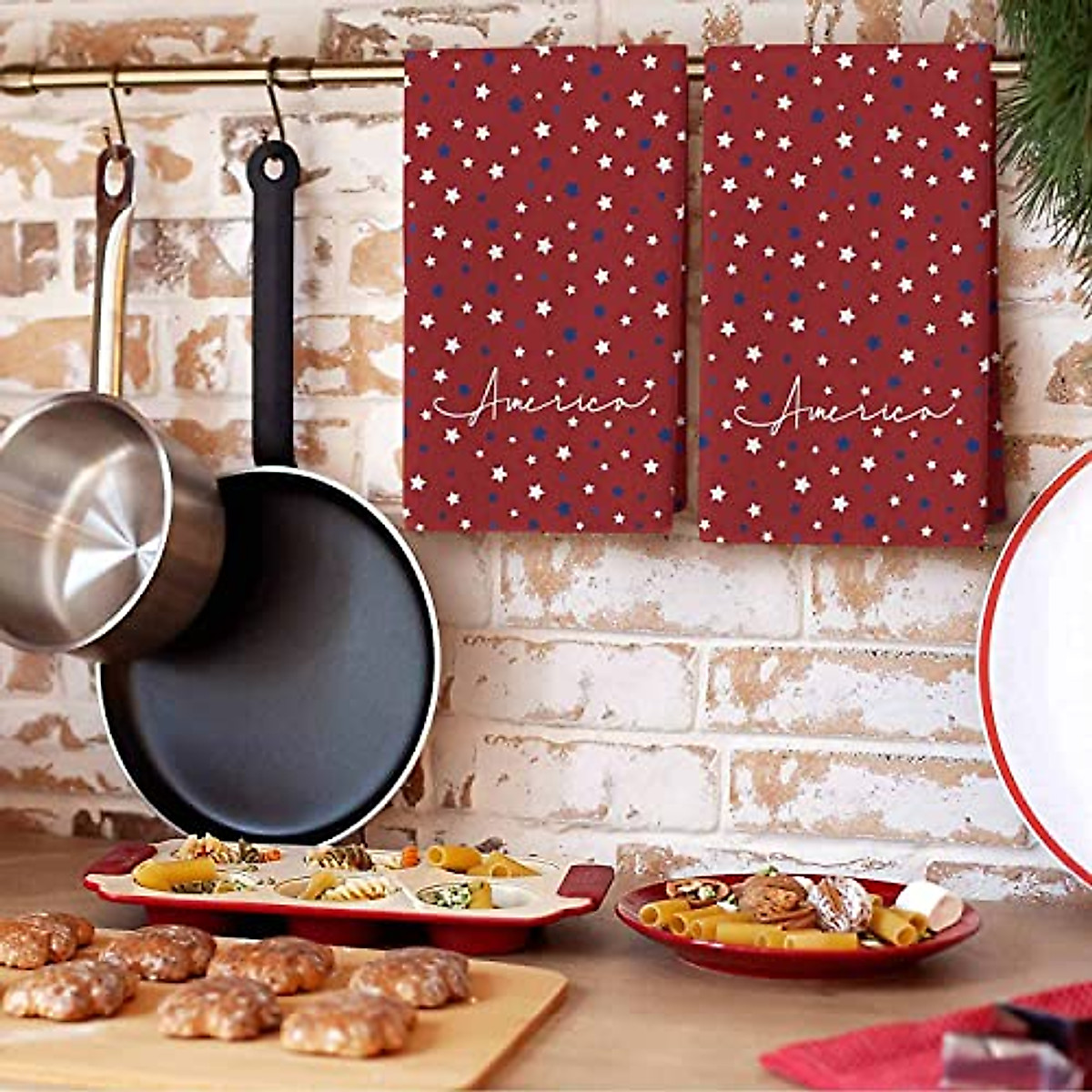 VDLBT 4th of July Kitchen Towels Patriotic Red Blue Stars Independence Day Memorial Day Dishcloth Fingertip Hand Towel America Soft Tea Towel Set of 2