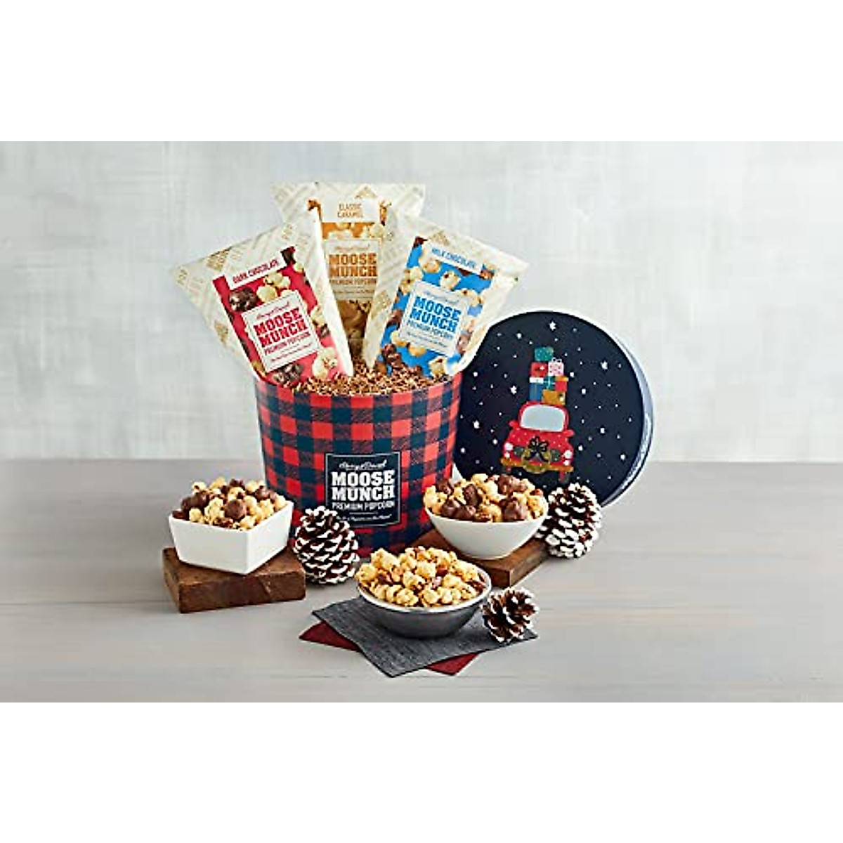 Moose Munch Premium Popcorn Holiday Drum by Harry & David