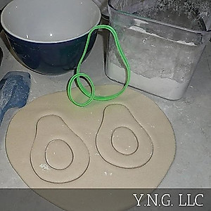 AVOCADO WITH PIT 2 PIECES GUACAMOLE MEXICAN FRUIT COOKIE CUTTER MADE IN USA PR3366