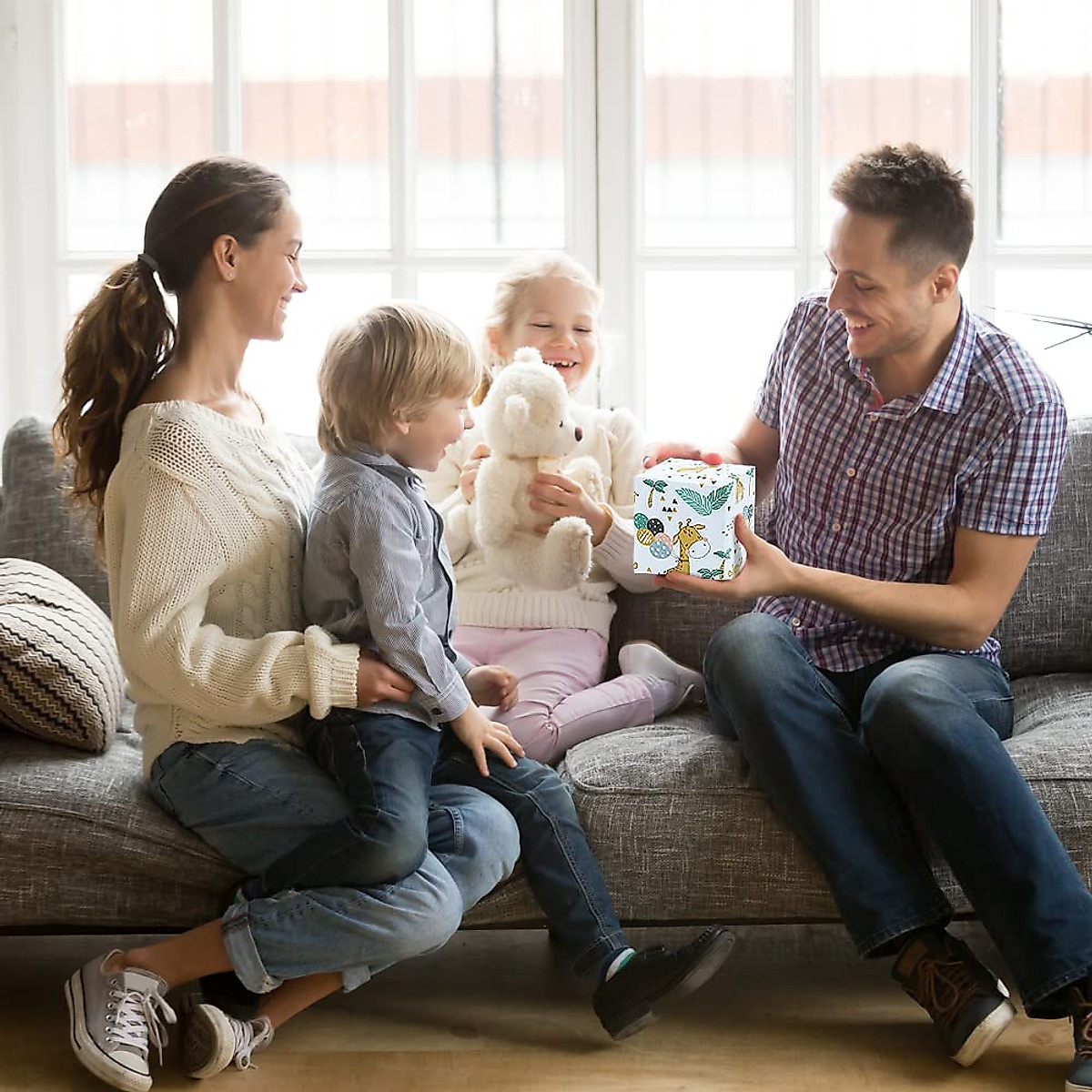 Birthday Wrapping Paper For Kids Girls Boys, Giraffe Design Gift Wrap Paper for Birthday Baby Shower, 6 Sheets Folded Flat 20x28 Inches Per Sheet