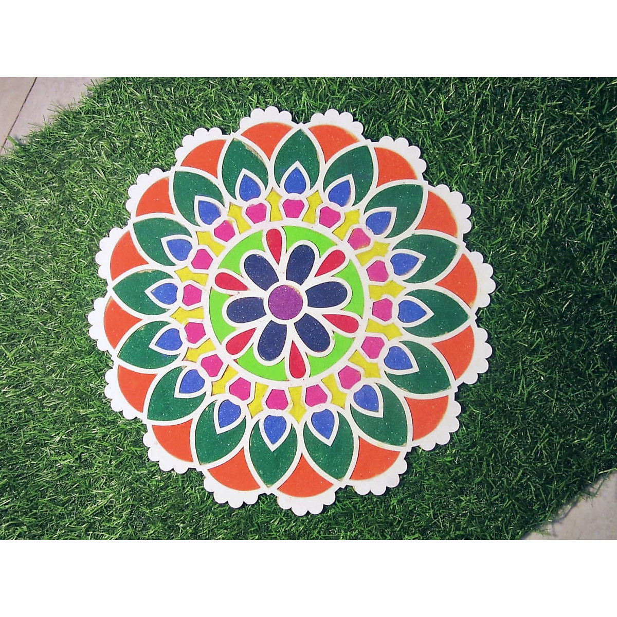 DIY MDF Readymade Round Rangoli Mat Easy to Use Rangoli Template Easy to Fill Wooden MDF Rangoli Boards for Indian Traditional Festival (Size:- 12 Inches Diameter)