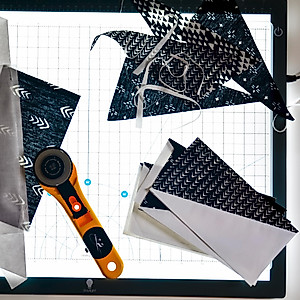 Daylight Wafer 3 LED Lightbox, Dimmable with Memory Function, Perfect for Tracing, Sketching, Scrapbooking and Other Craft Projects,18X23.5 inches, Black