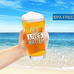 Waipfaru Old Lives Matter Beer Glass, Funny Pint Glasses for Christmas Father’ s Day Birthday Retirement, Unique Gag Gifts for Dad Papa Grandpa Senior Citizen Men, 15Oz