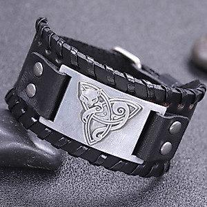 TURTLEDOVE Viking Bracelet Celtic Fox - Freya Cat in Triquetra Trinity Knot - Pagan Jewelry of Talisman