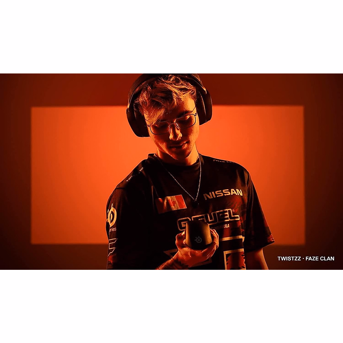 SteelSeries Esports Mini FPS Gaming Mouse Ultra Light 61g – Prime Mini Edition – 5 Programmable Buttons – 18K CPI TrueMove Pro Sensor – Magnetic Optical Switches - Customizable - RGB Lighting – PC/Mac