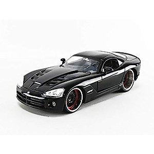 Fast & Furious 1:24 Letty's Dodge Viper SRT10 Die-Cast Car, Toys for Kids and Adults