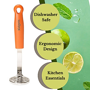 Mini Avocado Masher, Small Potato Masher, Heavy Duty, Kitchen Utensil. Stainless Steel, Tiny Masher, Compact Mini Masher for Avocado - Effortless Guacamole Preparation, Dishwasher Safe.… (Green)