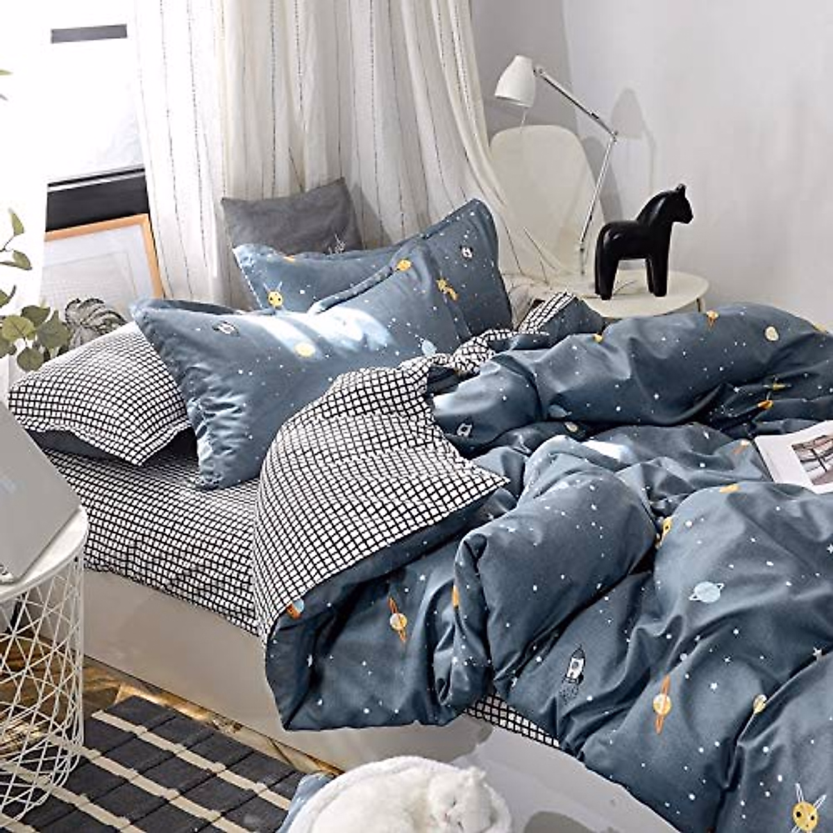 Feelyou Universe Galaxy Bedding Blue Stars Duvet Cover Set for Kids Teens Decorative Outer Space and White Black Plaid Reversible Design Comforter Cover Soft Microfiber Bedding Sets Full Size,Zipper