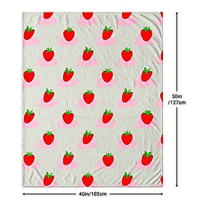 YRAQLVU Strawberry Throw Blanket for Couch Cute Baby Blanket Strawberry Decor, Warm Fleece Flannel Strawberry Blanket for Unisex Adult Boy Girl Pink Blanket Ultra-Soft Cozy Blanket, 40x50 Inches