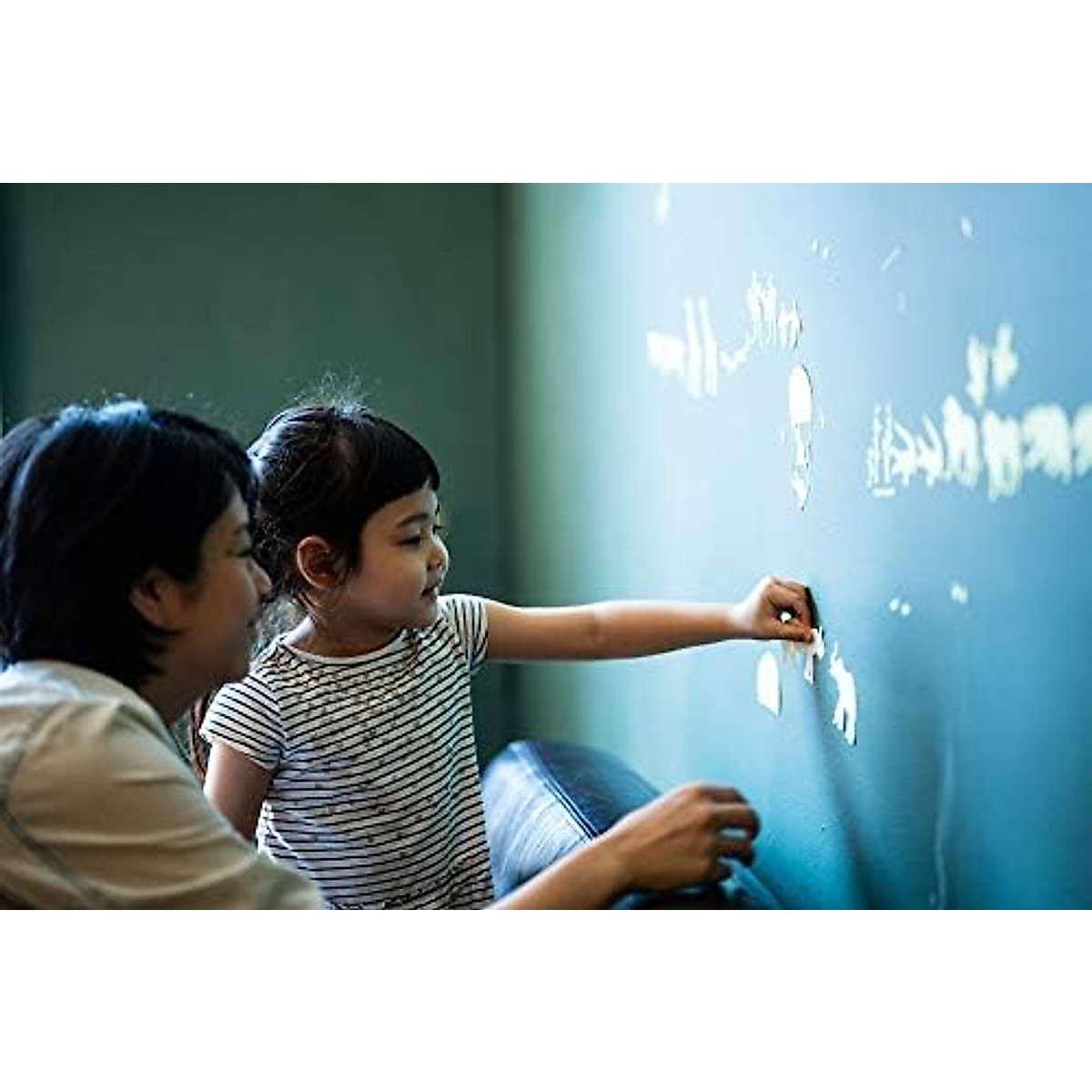 GLOPLAY Animal Series(29 pcs/Pack), Glow in The Dark Educational Wall Stickers, The Eco-Friendly and Brightest Wall Stickers for Ceiling, Bathtime, Bedroom, Party, Decor