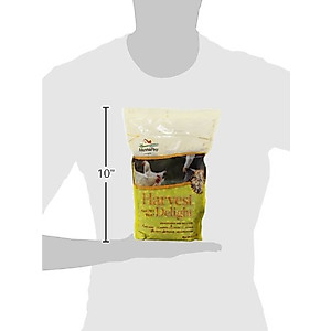 Manna Pro Chicken Treats - Harvest Delight Chicken Scratch - Chicken Feed Treat - Chicken Scratch Feed - 2.25 Pounds